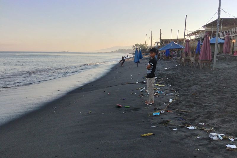 Mataram percepat pembangunan menara pengawas di pantai - ANTARA News ...