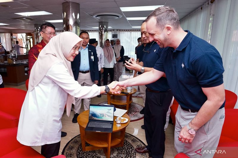 Kehadiran Santai Seaplane perluas jangkauan pariwisata Banyuwangi ...