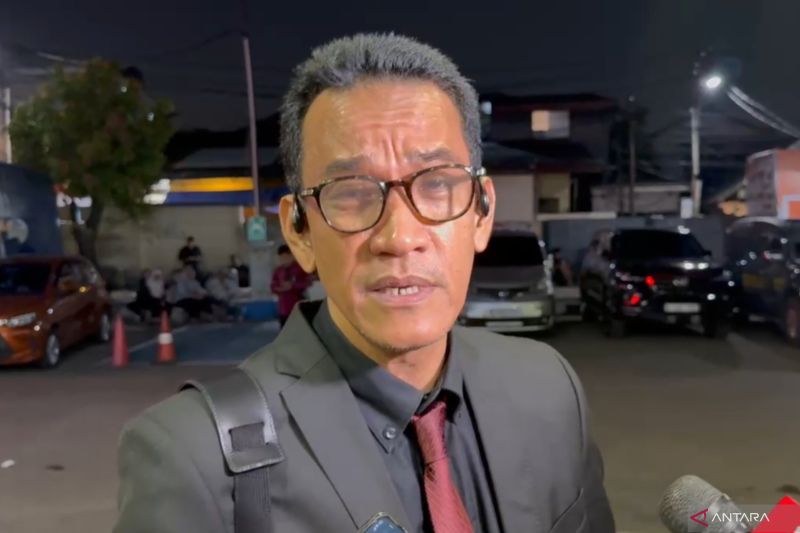 Refly Harun protes penangkapan Roy Suryo dan Dokter Tifa terkait kasus ...