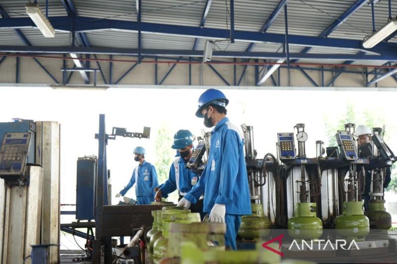 Ini usul Akademisi Unud untuk perkuat ekonomi Bali - ANTARA News Bali
